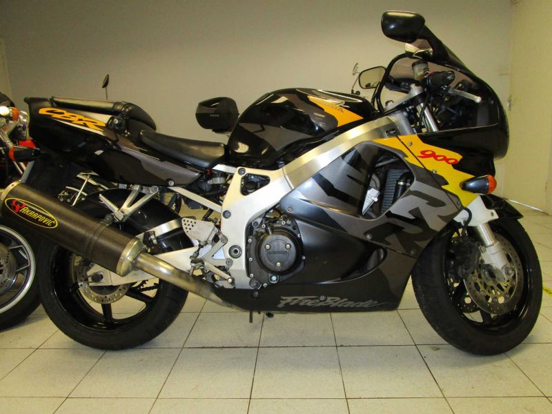 1996 Honda CBR900RRT FIREBLADE BLACK/YELLOW - P&D Motorcycles